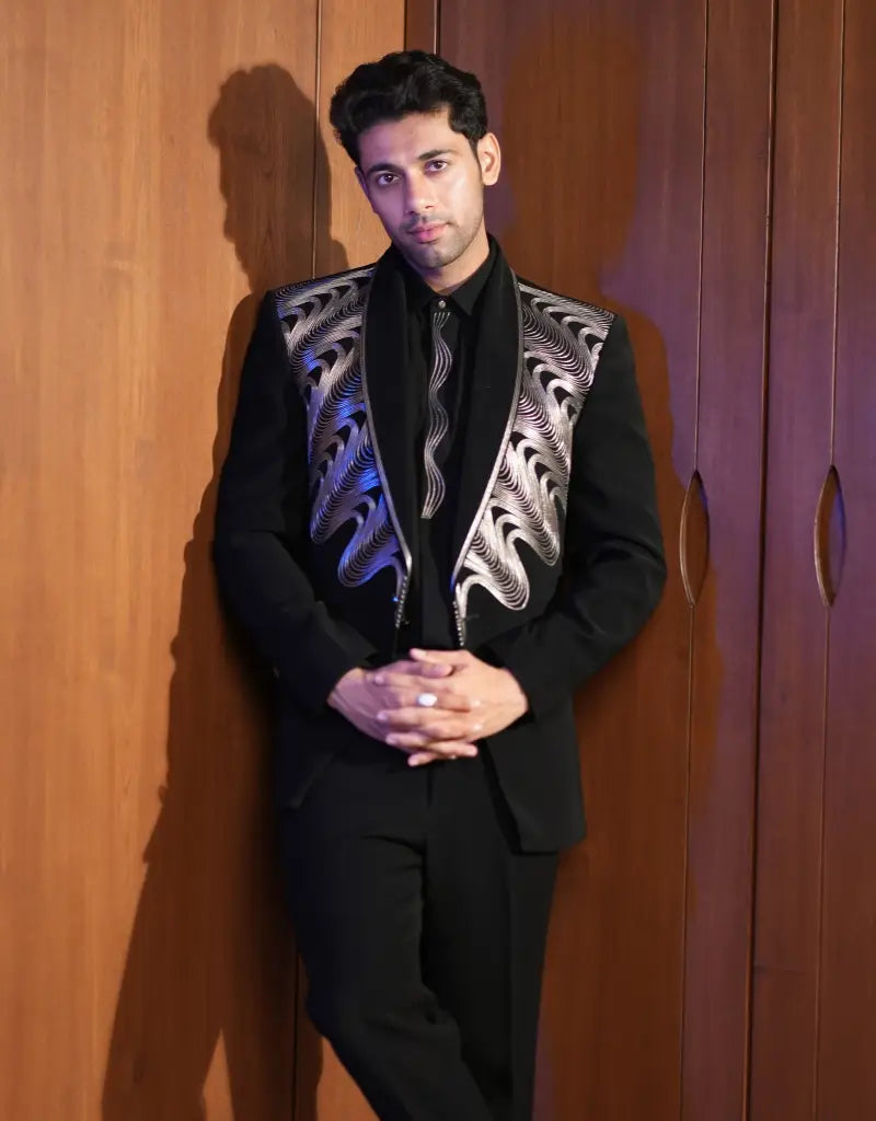 Noir Wave Embellished Tuxedo – THE HUB